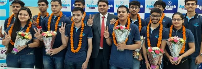 JEE ADVANCED 2023: EIGHT STUDENTS OF AAKASH BYJU’S CHANDIGARH INK STUPENDOUS RESULTS