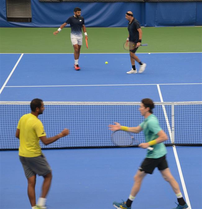 RAJA-DIVIJ UPSET SECOND SEEDED RMKUMAR-SMITH IN INDY CHALLENGER