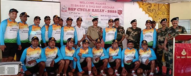 BSF CYCLE RALLY WARMLY WELCOMED AT ABOHAR SECTOR HQ
