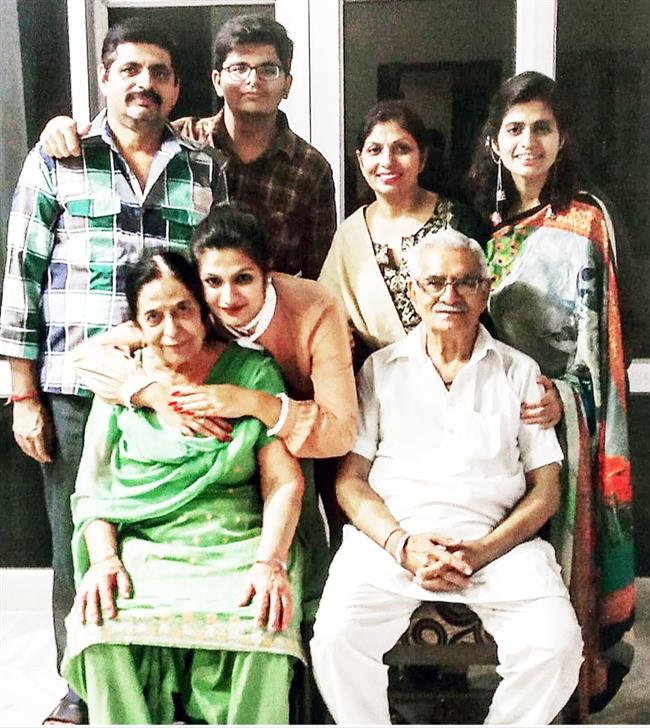 CHINAR BAGHLA CRACKS HJS EXAM IN FIRST ATTEMPT WITH RANK 6