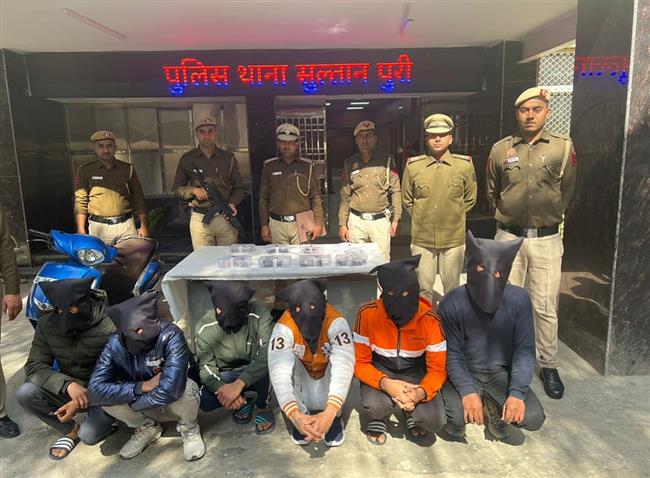 A SENSATIONAL CASE OF ROBBERY OF RS. 17 LACS UNRAVELLED , SIX ARRESTED